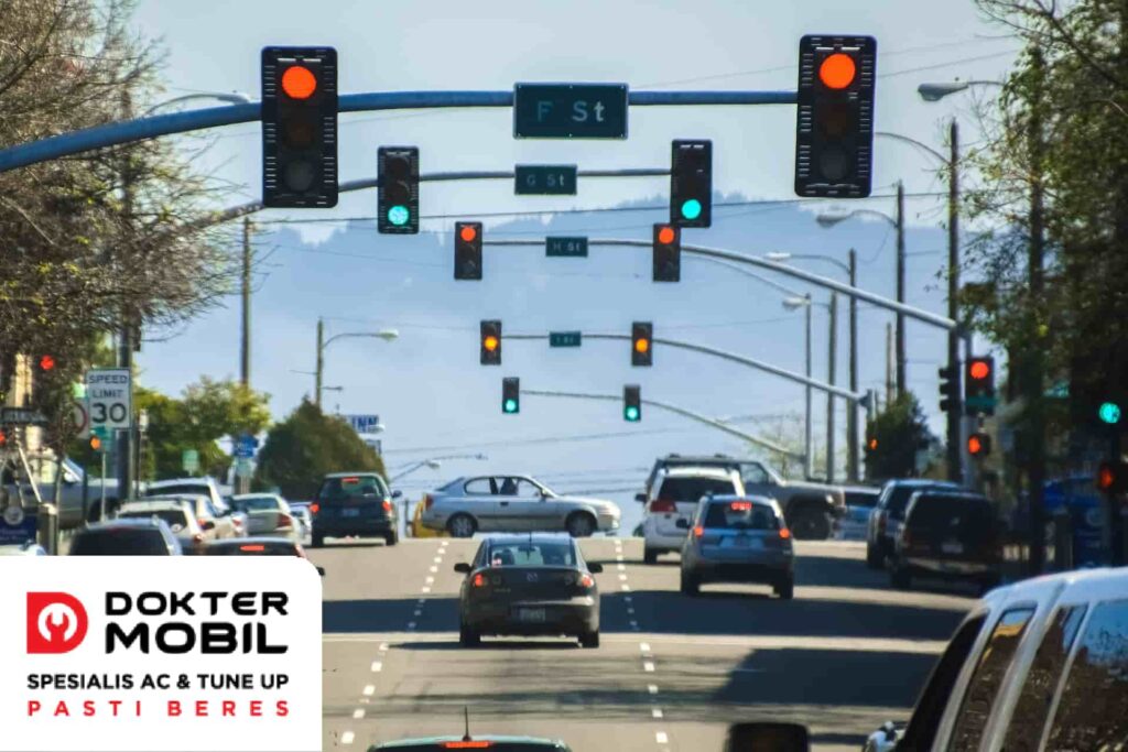 Macam-macam Rambu Lalu Lintas Di Jalan Raya | Dokter Mobil